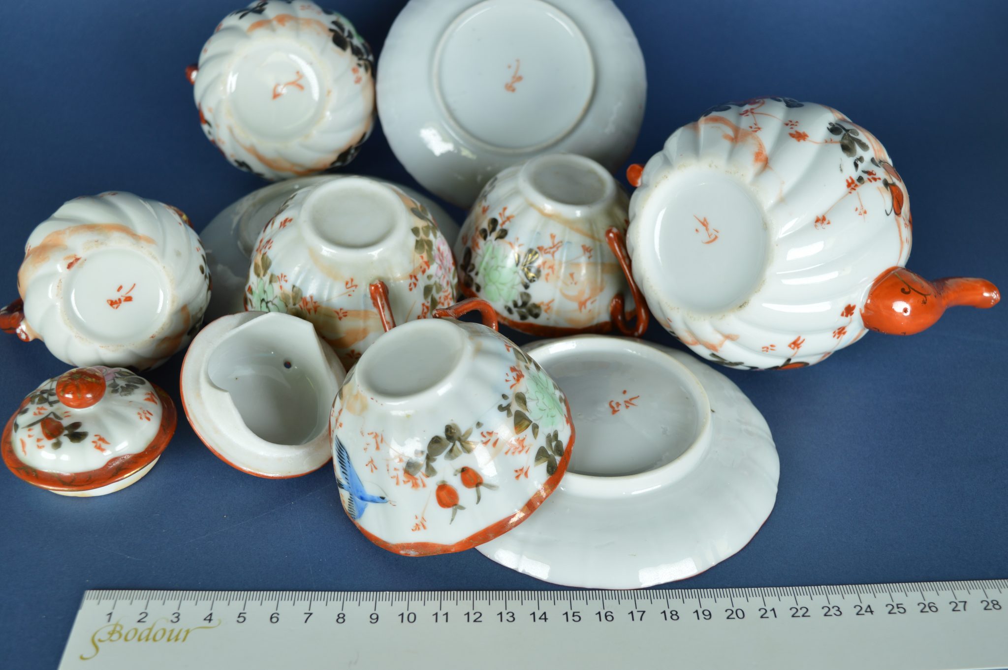 Theeservies Japans eierschaalporselein met blauwe zwaluw 9-delig - Bodour