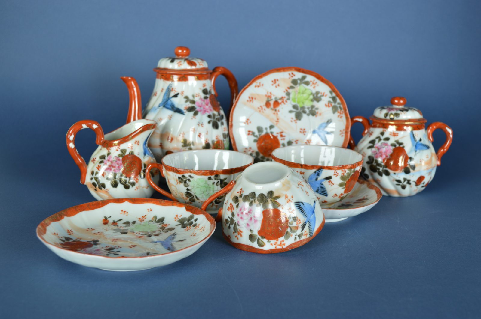 Theeservies Japans eierschaalporselein met blauwe zwaluw 9-delig - Bodour