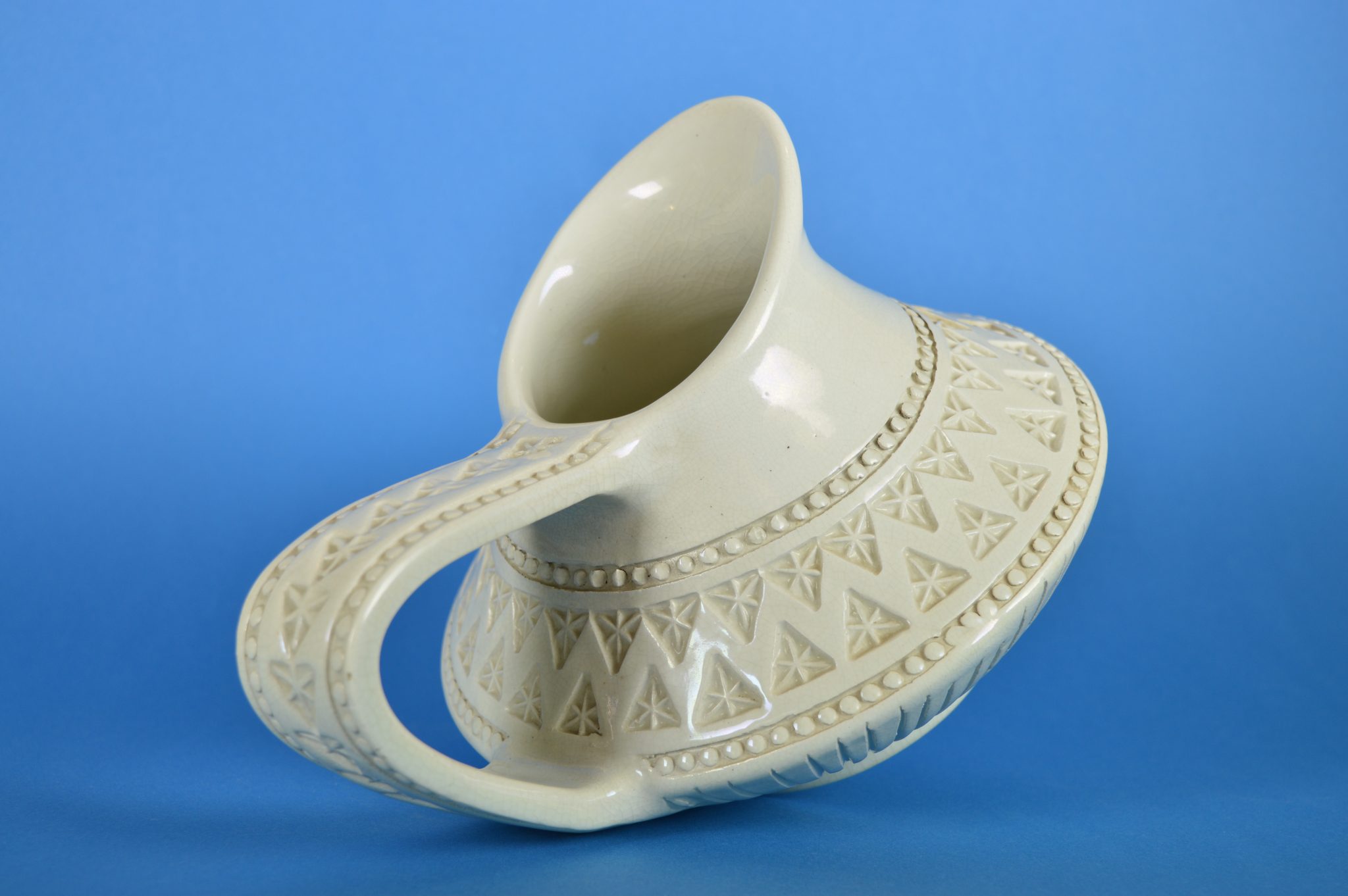 Schenkkan keramiek Hugo Bruno RSM Italië - Bodour