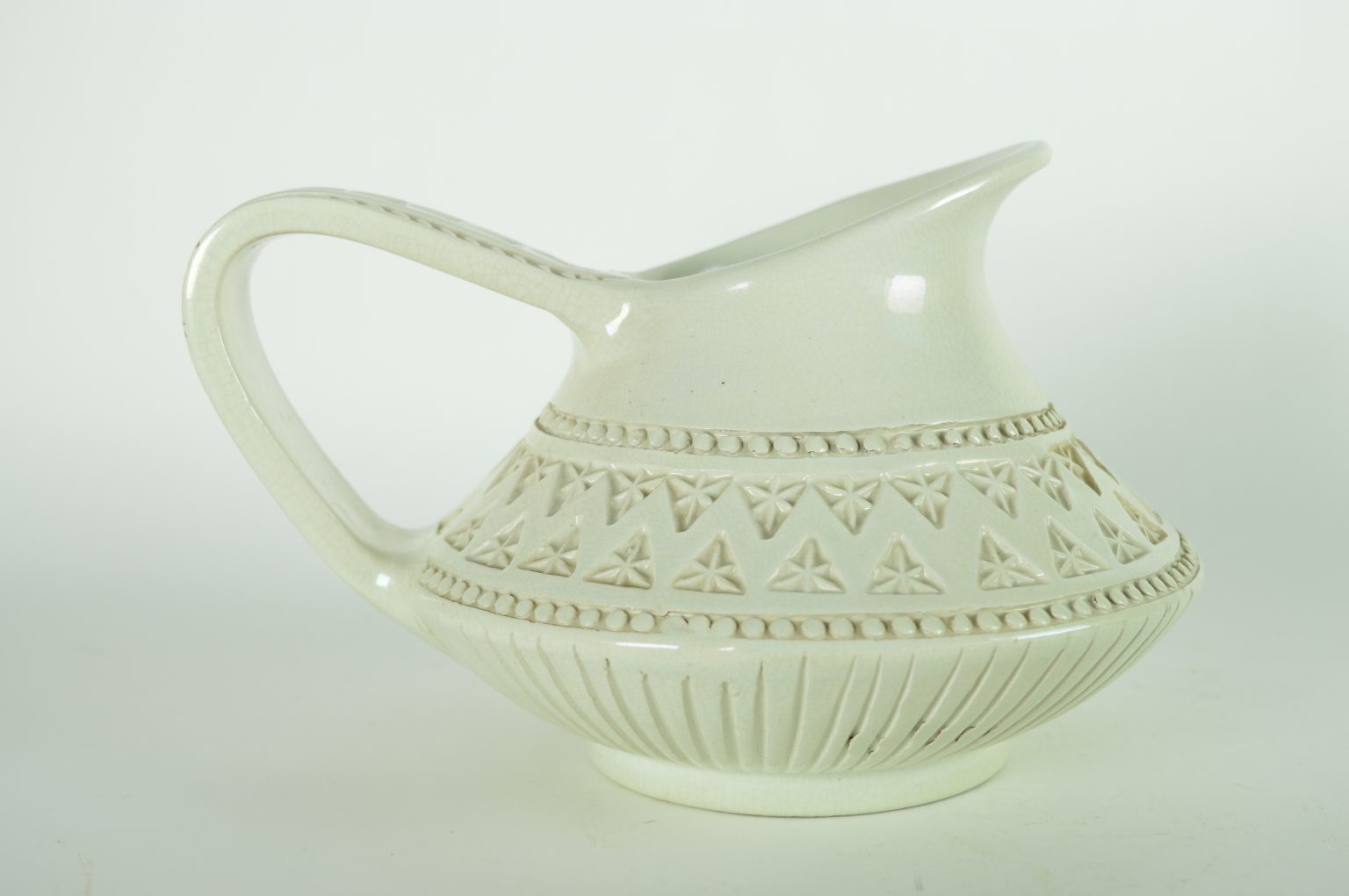 Schenkkan keramiek Hugo Bruno RSM Italië - Bodour