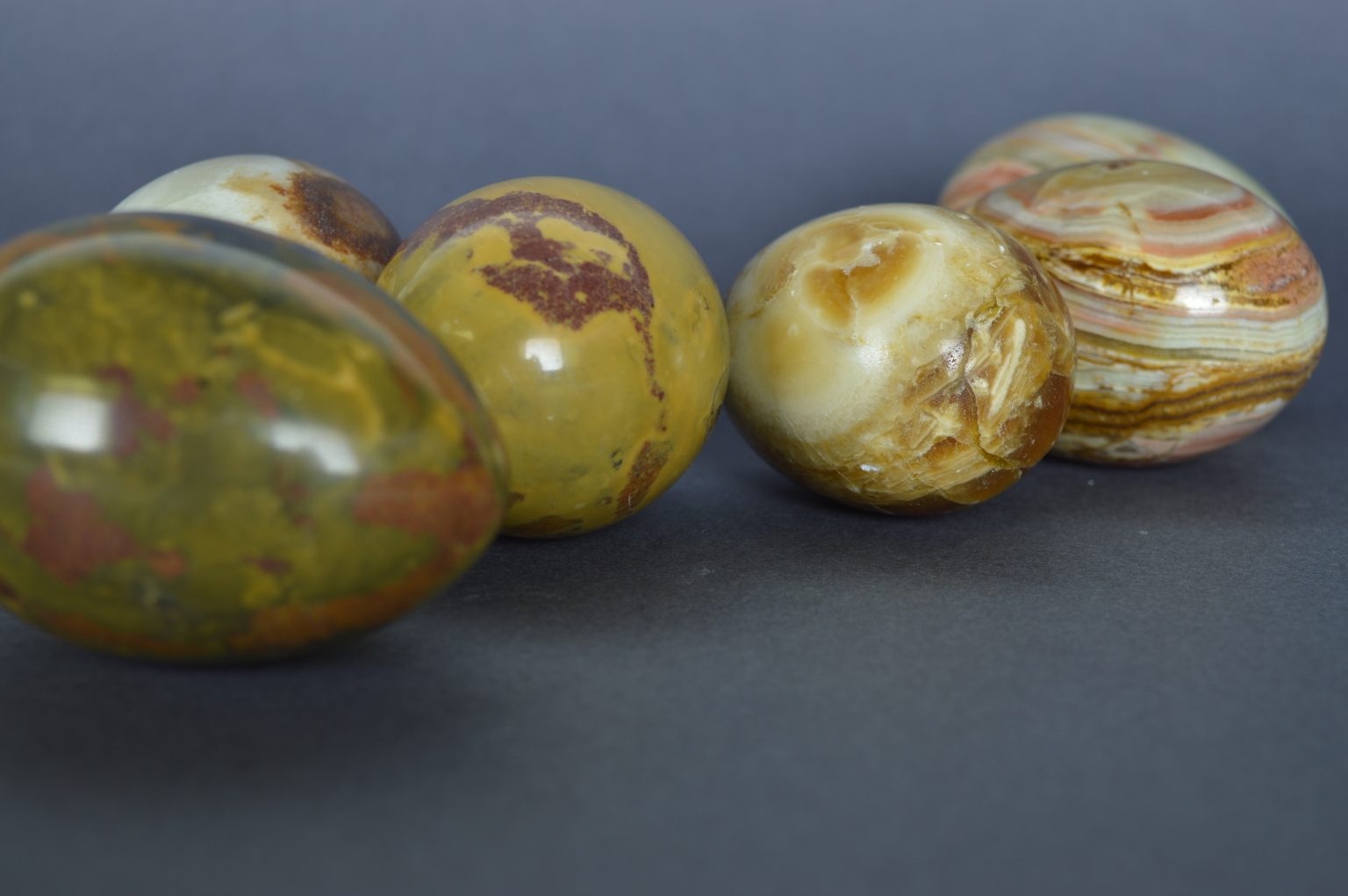 Siereieren decoratie mineralen agaat, gele jaspis, Australische jaspis ...